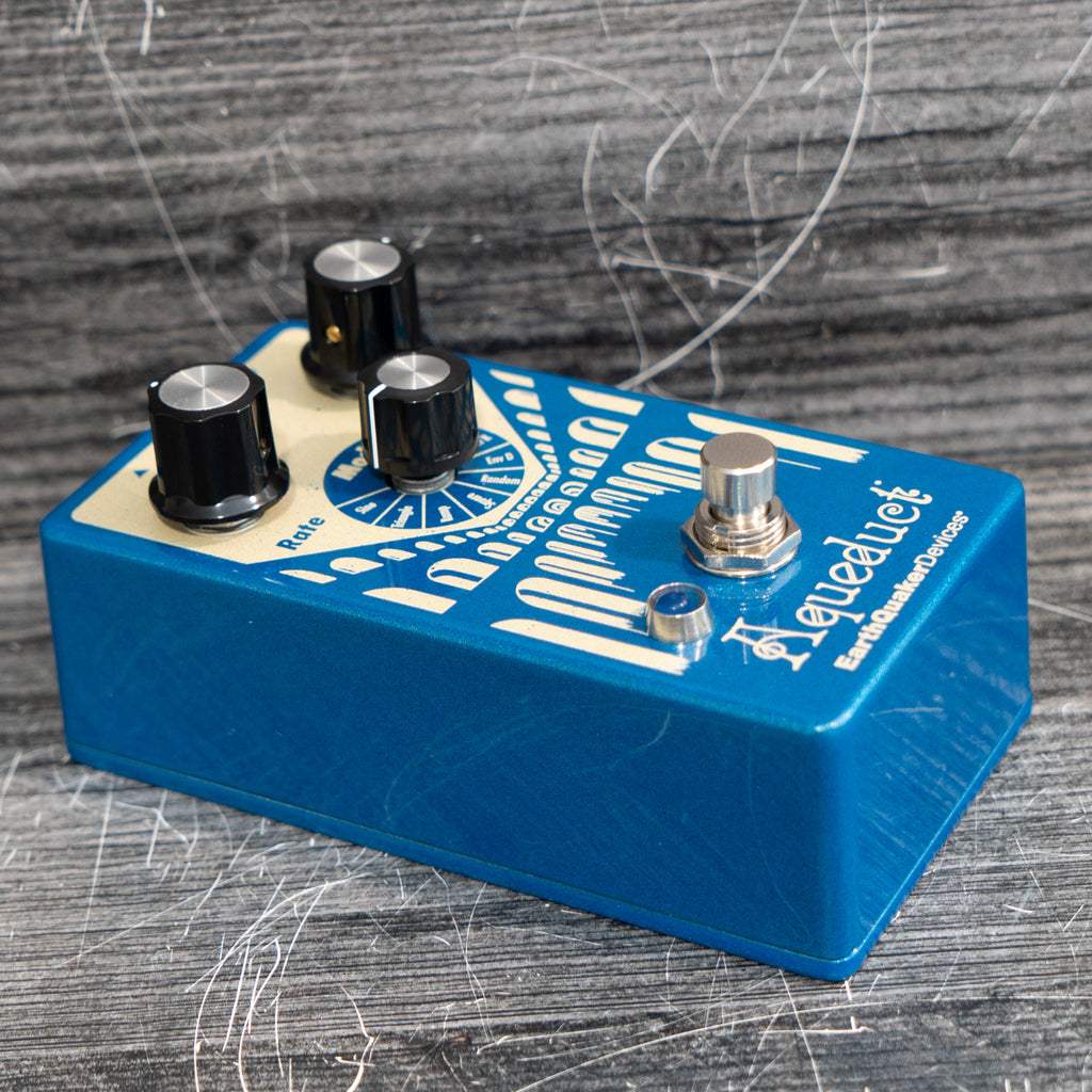 EarthQuaker Devices Aqueduct Vibrato