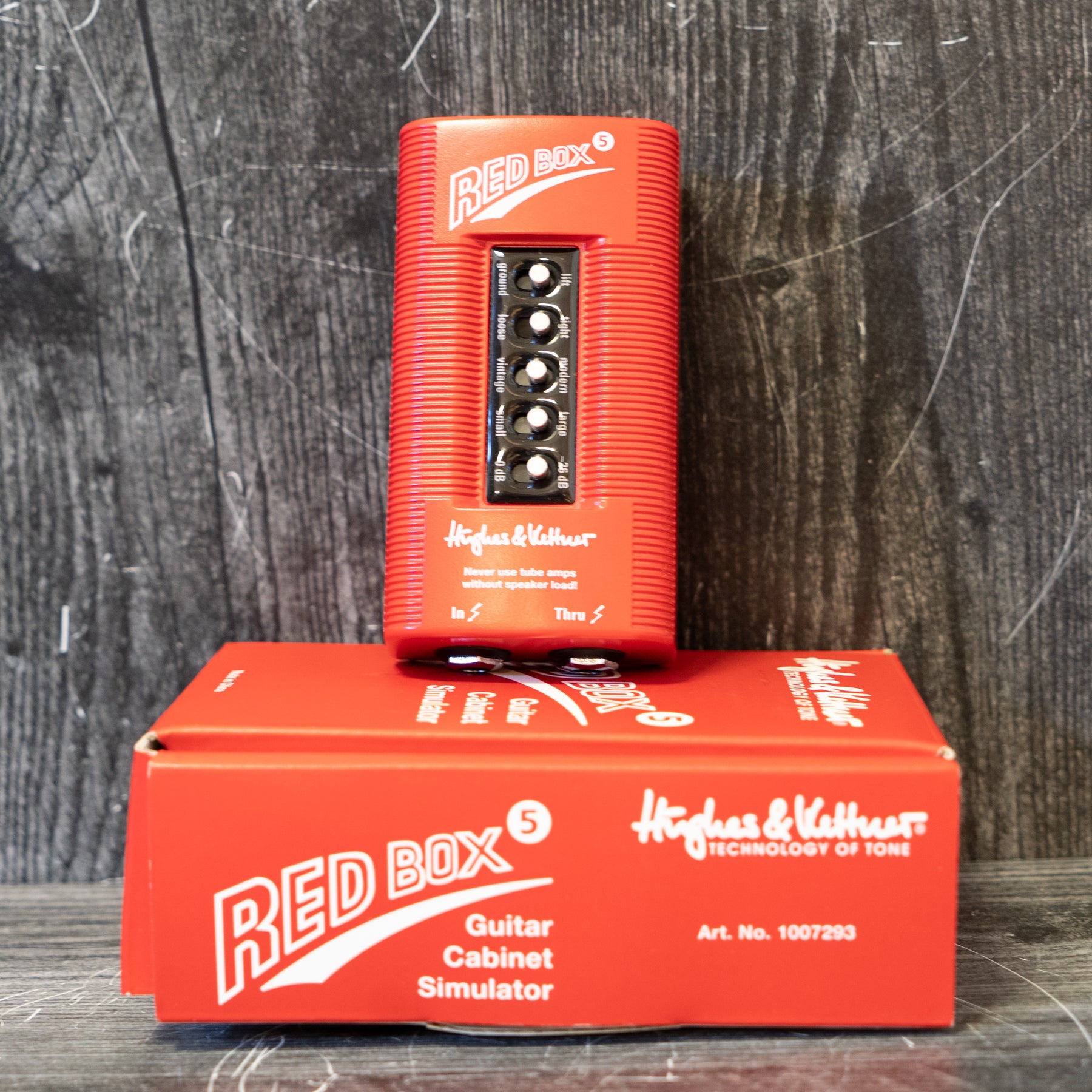 Hughes & Kettner Redbox 5 DI and Cabinet Emulator