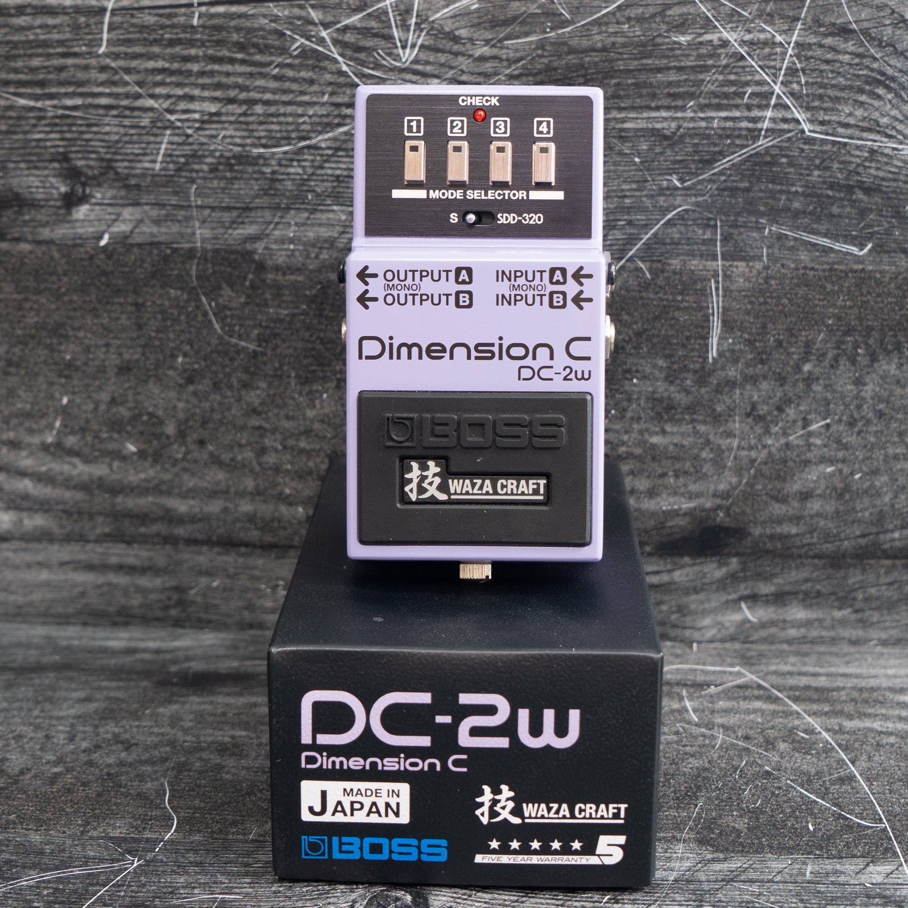 Boss DC-2W Dimension C Chorus Waza Craft