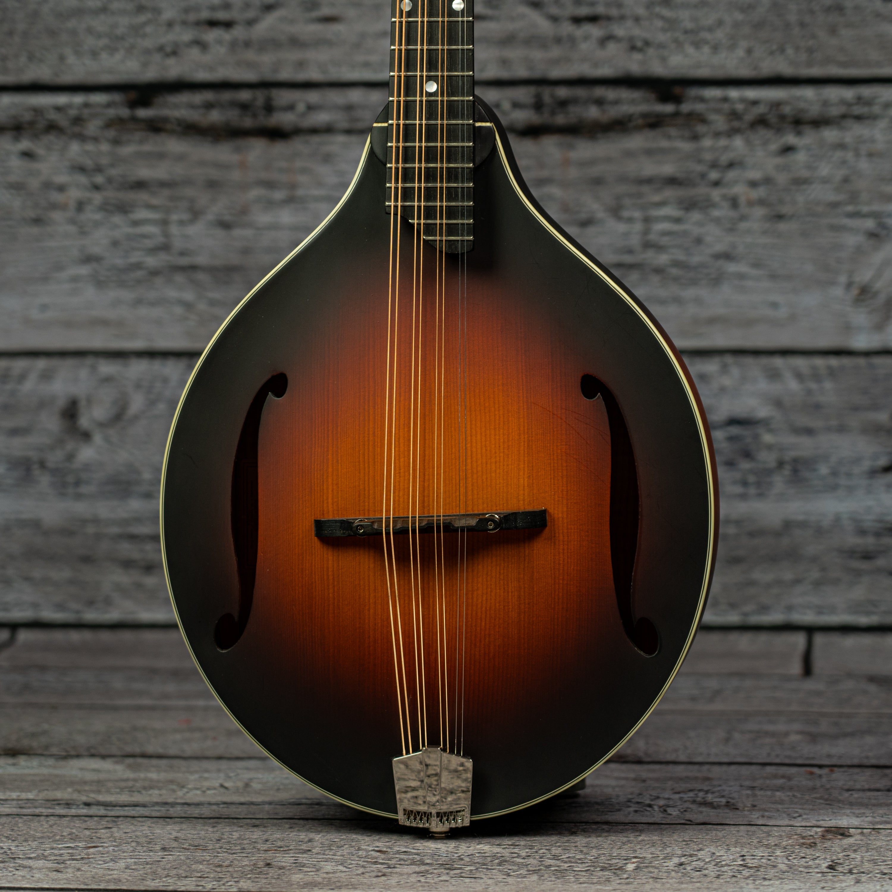 Eastman MDO305E-SB Octave Mandolin (USED)