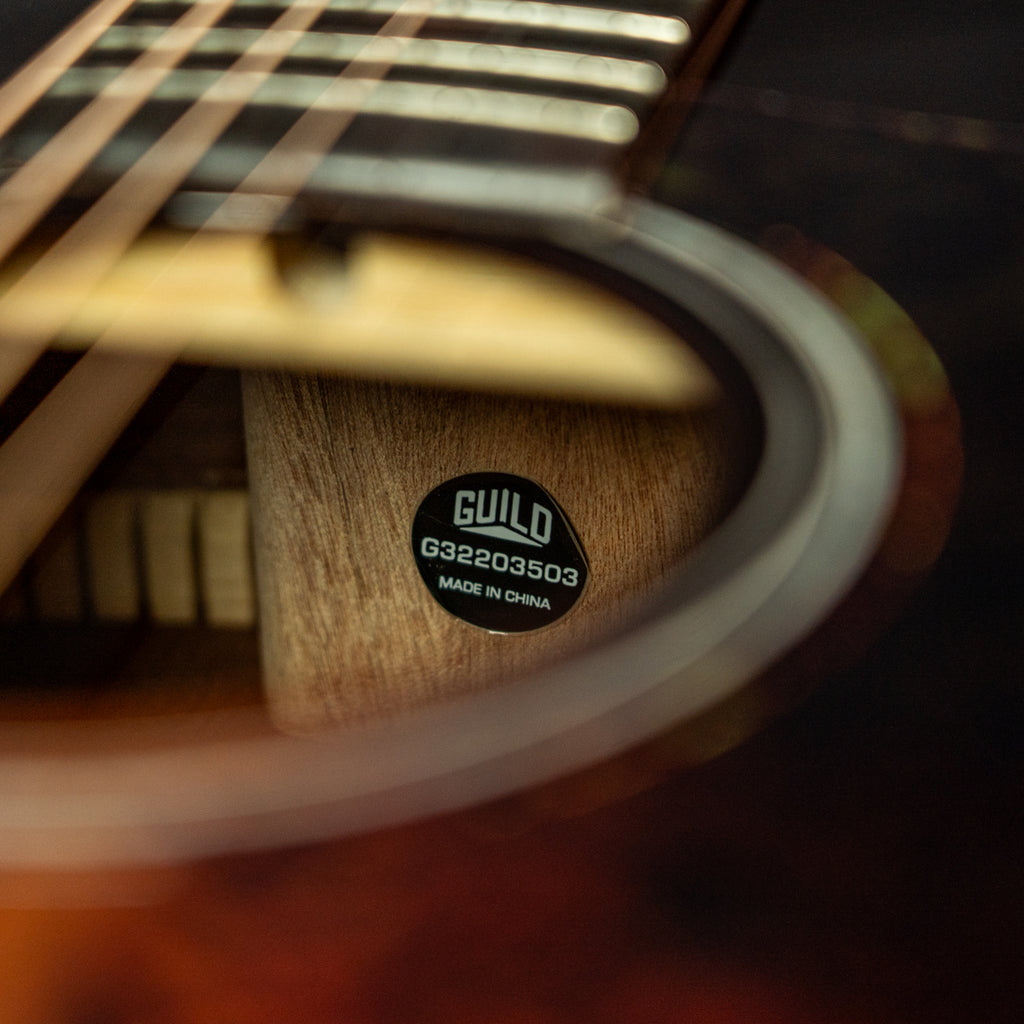 Guild DS-240 (USED)