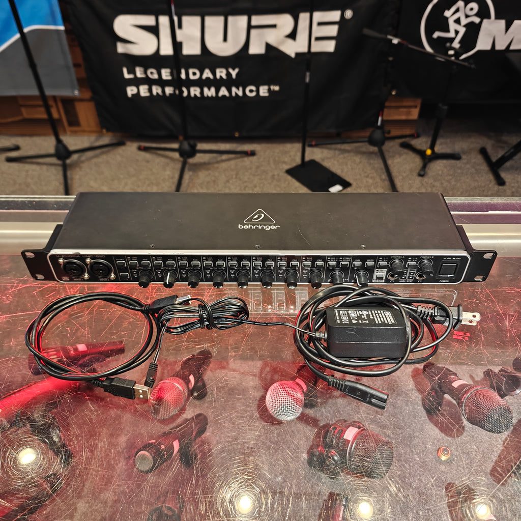 Behringer U-PHORIA UMC1820