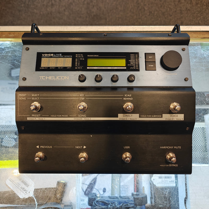 TC Helicon VoiceLive Vocal Multi Effect Processor