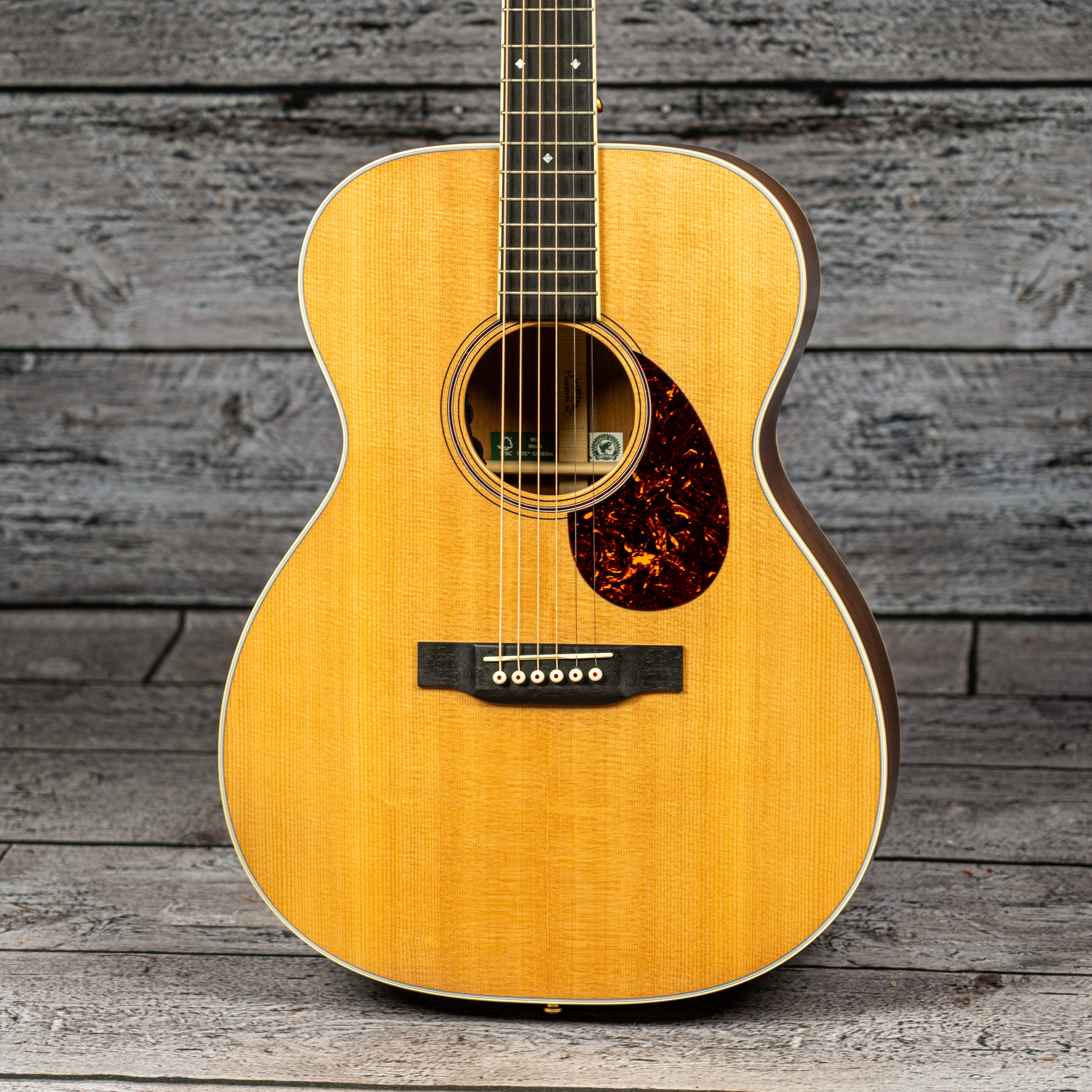 Martin OME Cherry (USED)